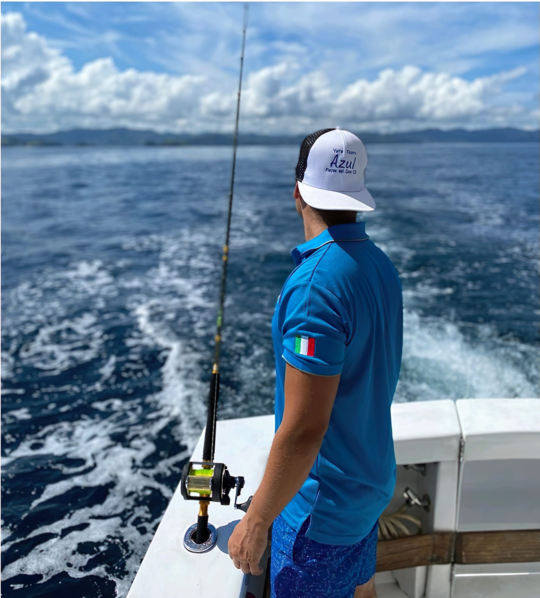 39 ft. Sportfishing Yacht, Azul, 5 anglers max, El Coco by CR Fishing ...